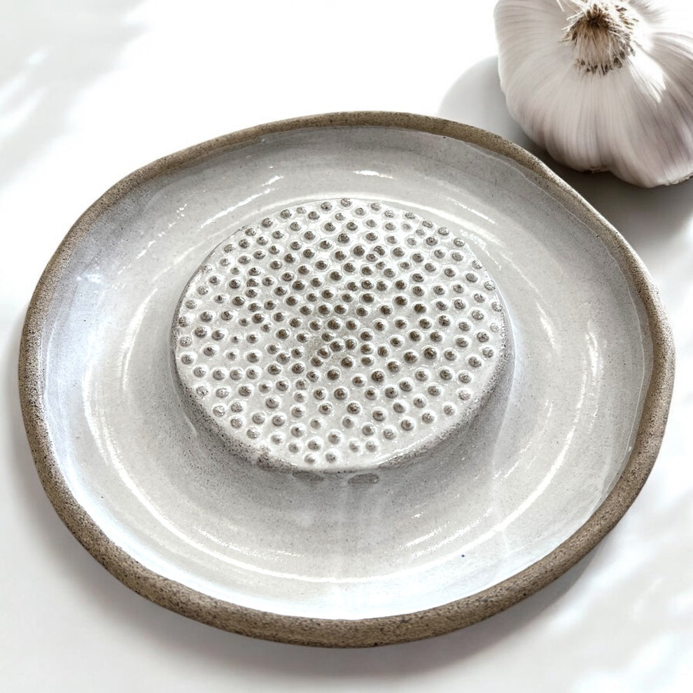 Ceramic Garlic Grater – Studio by Zee